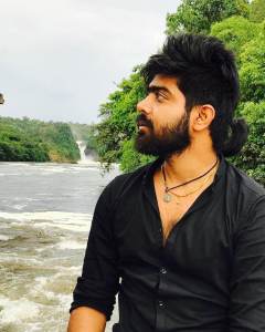 LV Revanth Wiki, Biography, Age, Family, Songs List, Images - wikimylinks