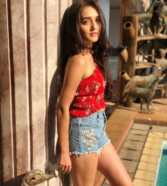 Tanya Sharma Wiki, Biography, Age, TV Shows, Family, Images - wikimylinks