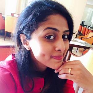 Vinutha Lal Wiki, Biography, Age, Movies, Family, Images - wikimylinks