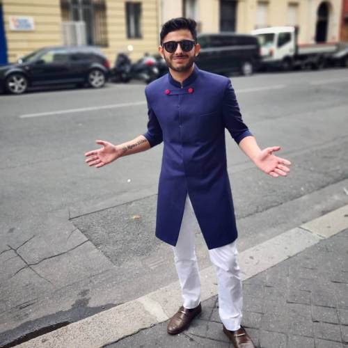 CarryMinati (Youtuber) Wiki, Biography, Age, Family, Images, Videos ...