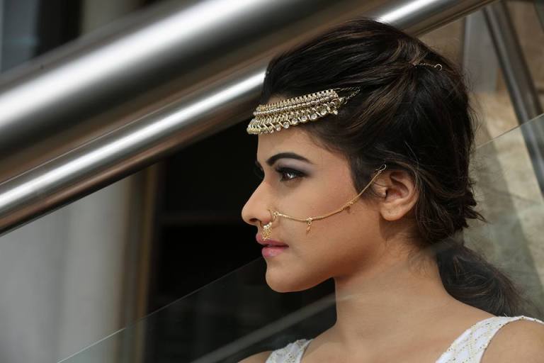 Tanishka Kapoor Wiki, Biography, Age, Movies, Family, Images - wikimylinks