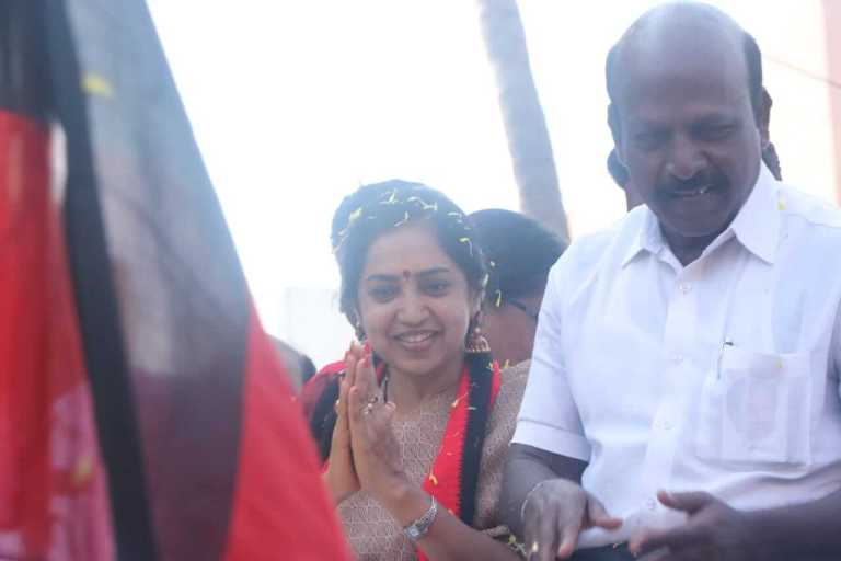 Thamizhachi Thangapandian Wiki, Biography, Age, Family, Images & More ...