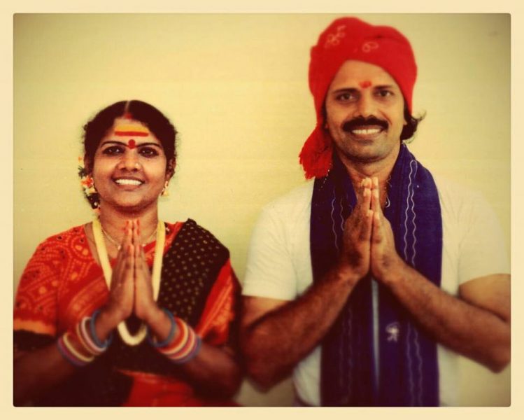 Vijayalakshmi Navaneethakrishnan Wiki, Biography, Age, Husband, Songs ...