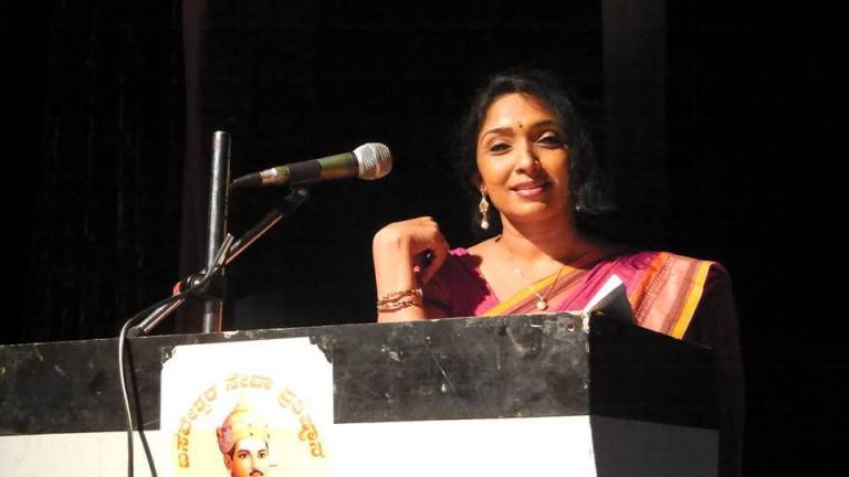 Usha Bhandary Wiki, Biography, Age, Movies, Images - wikimylinks