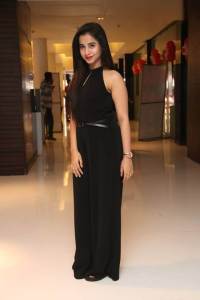 Swathi Deekshith Wiki, Biography, Age, Movies, Family, Images - wikimylinks