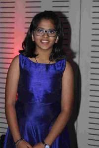 Uthara Unnikrishnan Wiki, Biography, Age, Songs, Images - wikimylinks