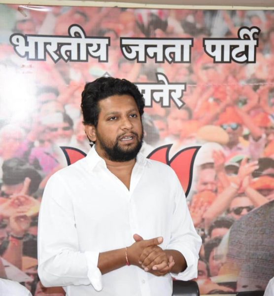 Sujay Vikhe Patil (Politician) Wiki, Biography, Age, Images, Family ...