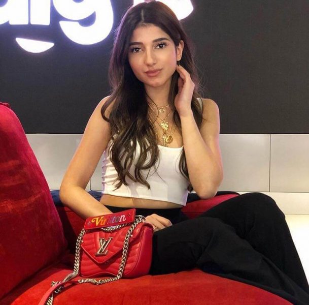 Narins Beauty (YouTuber) Wiki, Biography, Age, Videos, Family, Images ...