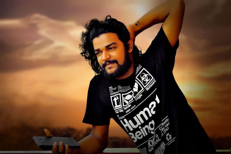 Sugumar Shanmugam Wiki, Biography, Age, Movies, Family, Images & More ...