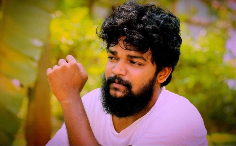 Sugumar Shanmugam Wiki, Biography, Age, Movies, Family, Images & More ...